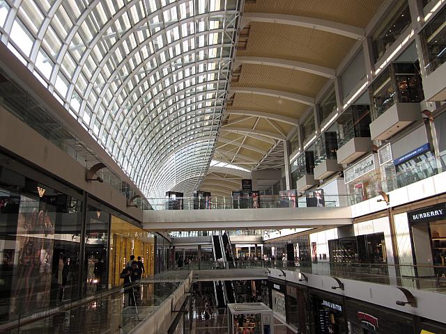 マリーナ・ベイ・サンズでのんびりと。 | シンガポールナビ